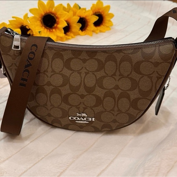 Coach | Bags | Coach Pace Shoulder Bag In Signature Canvas And Leather ...